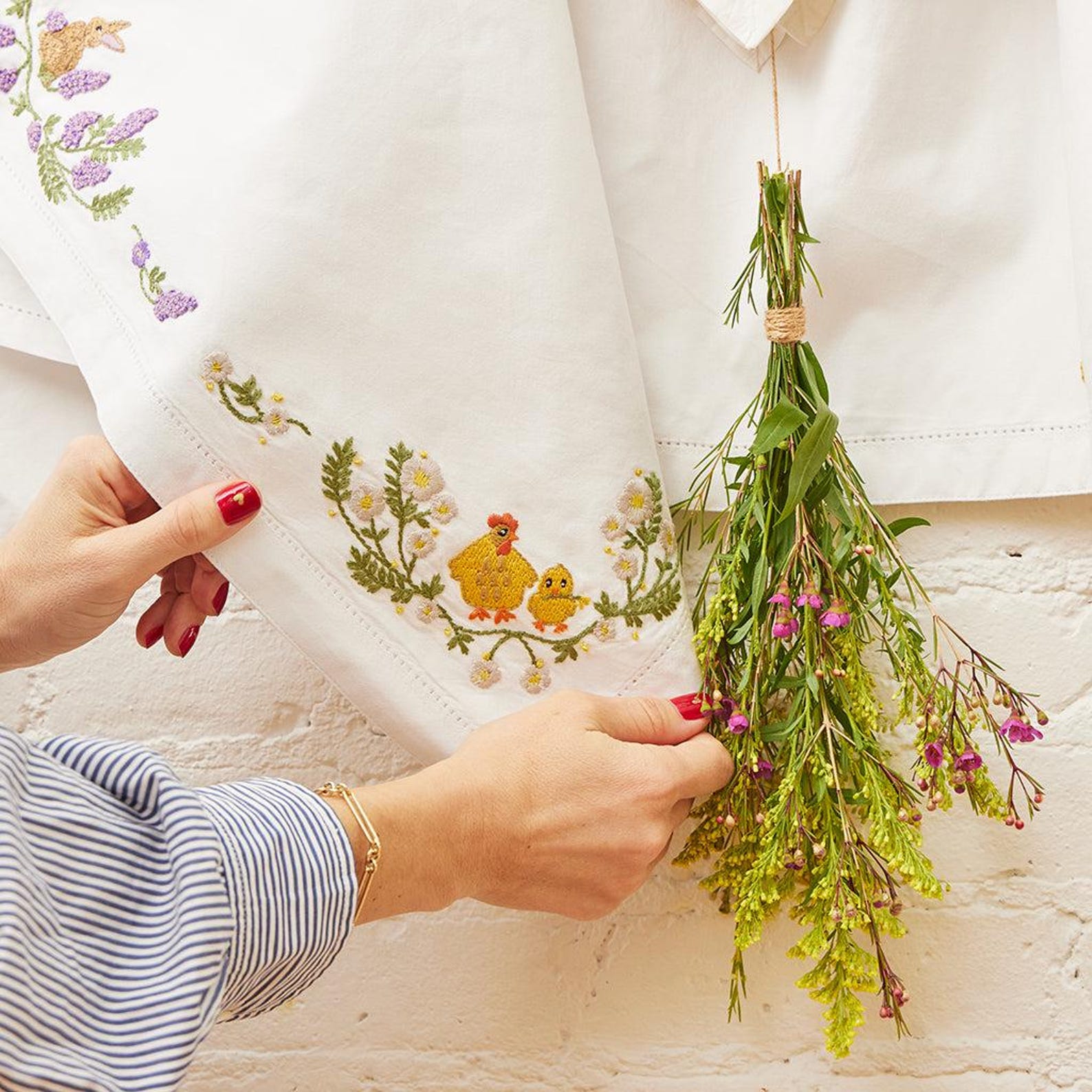 Spring Embroidery Table Runner, Hand Embroidered Cloth Table Mat, Hand ...