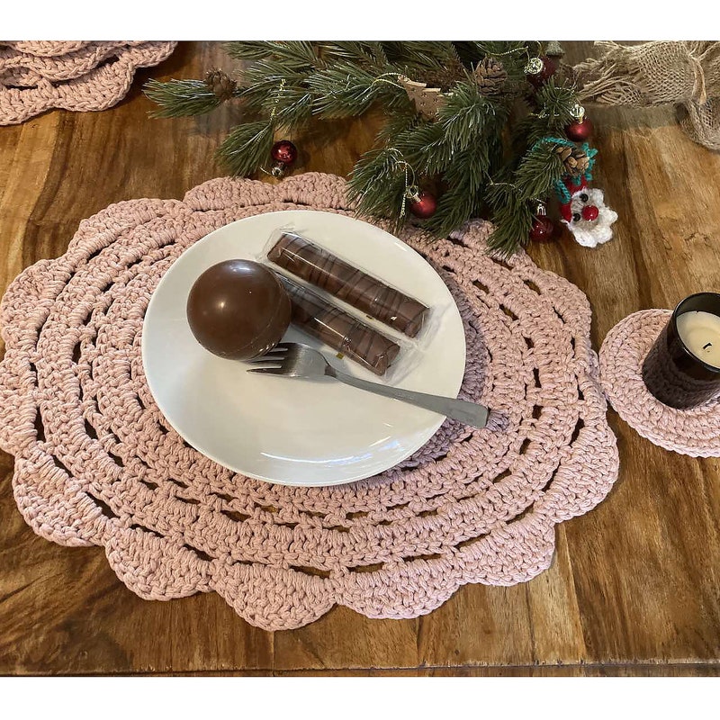 Crocheted Place Mats - Etsy