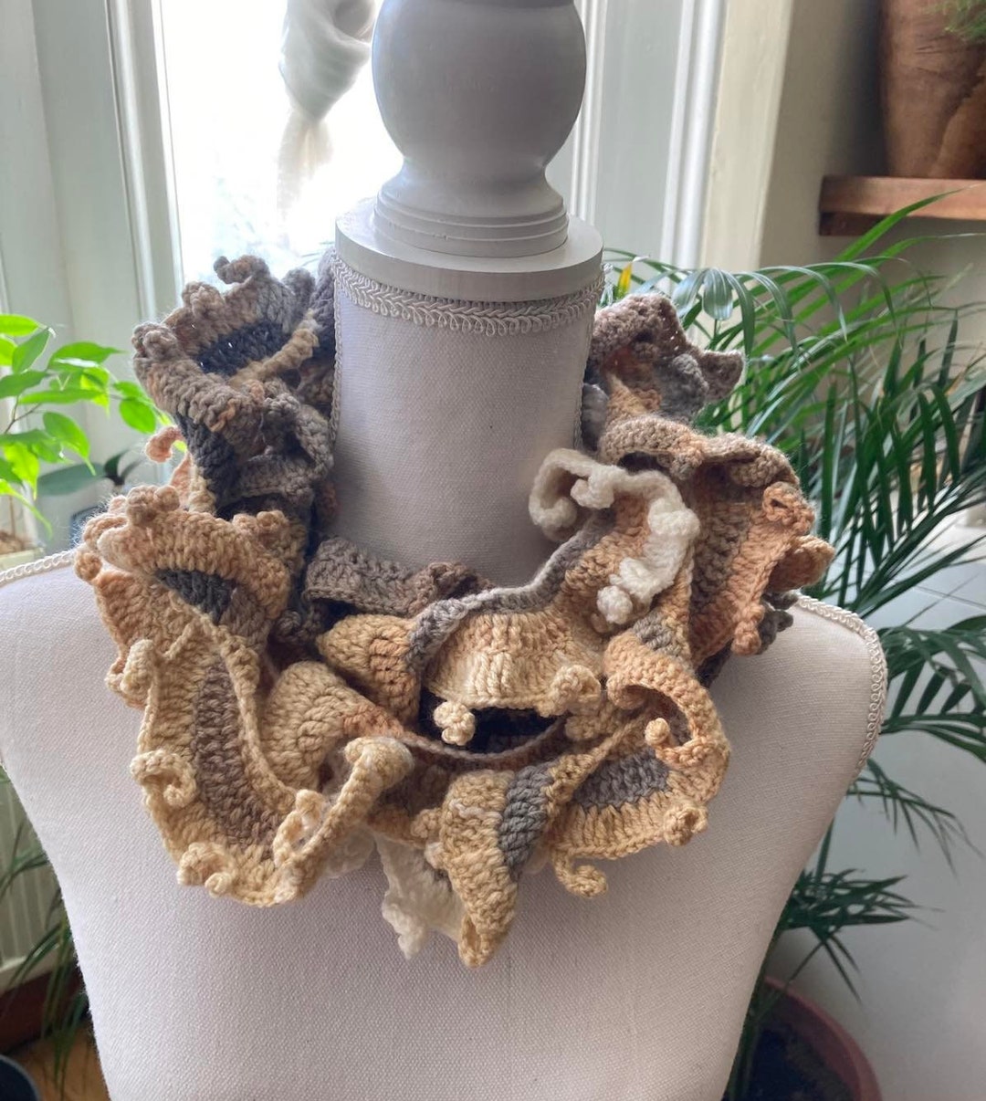 Alize Crochet Necklace Batik Gray beige Colors Ombre Frilly - Etsy