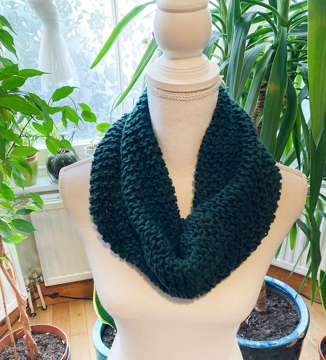 Cozy Crochet Shabby Warmer Tubular Wrap Green Neck Shawl/woman ...