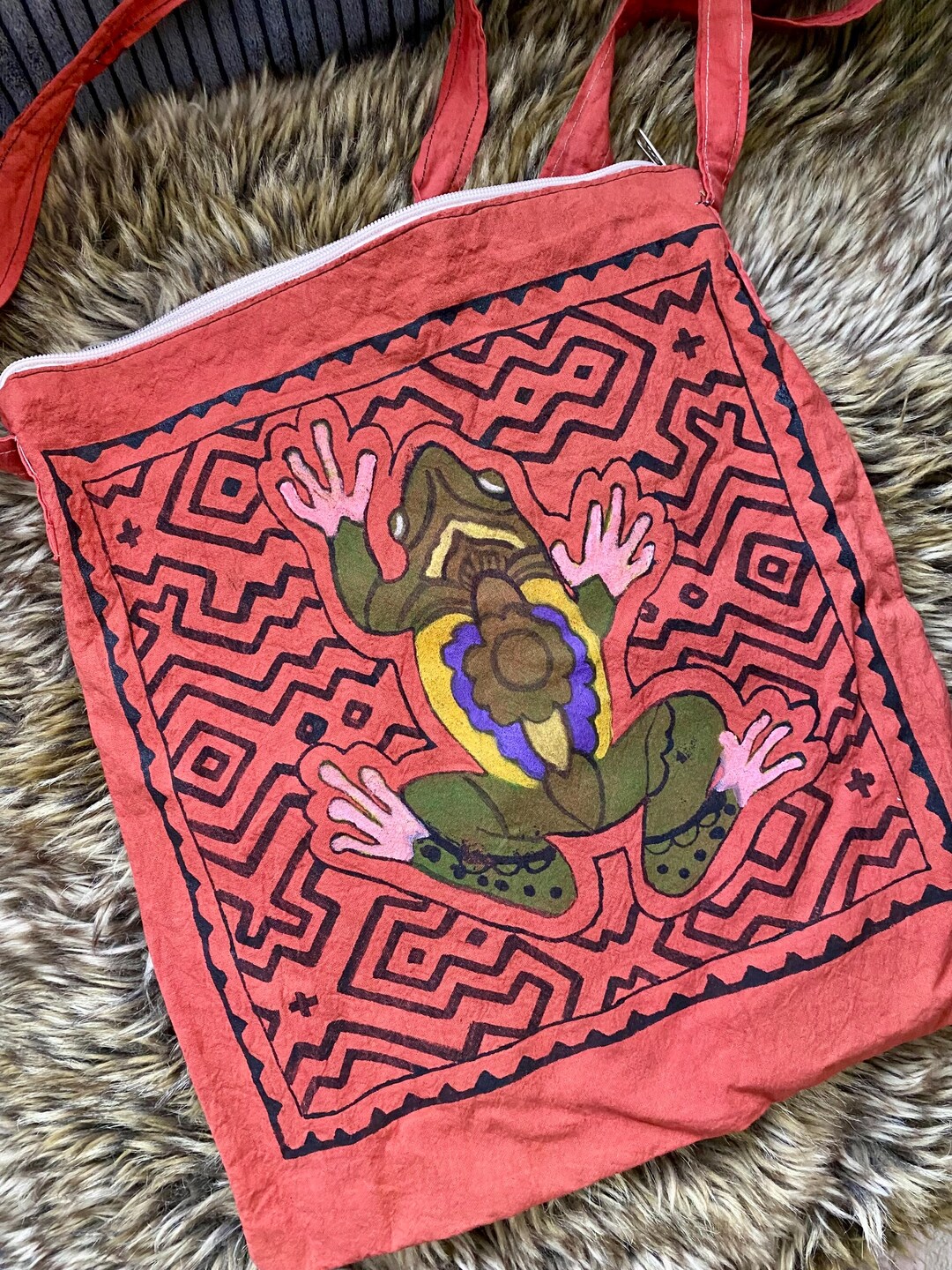 Kambo Frog Hand Painted Shipibo Medicine Bag With Long Strap - Etsy
