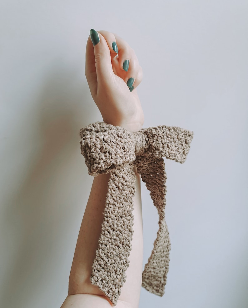 Bigger the Bow Scrunchie // Crochet Pattern PDF // Hair Accessory ...