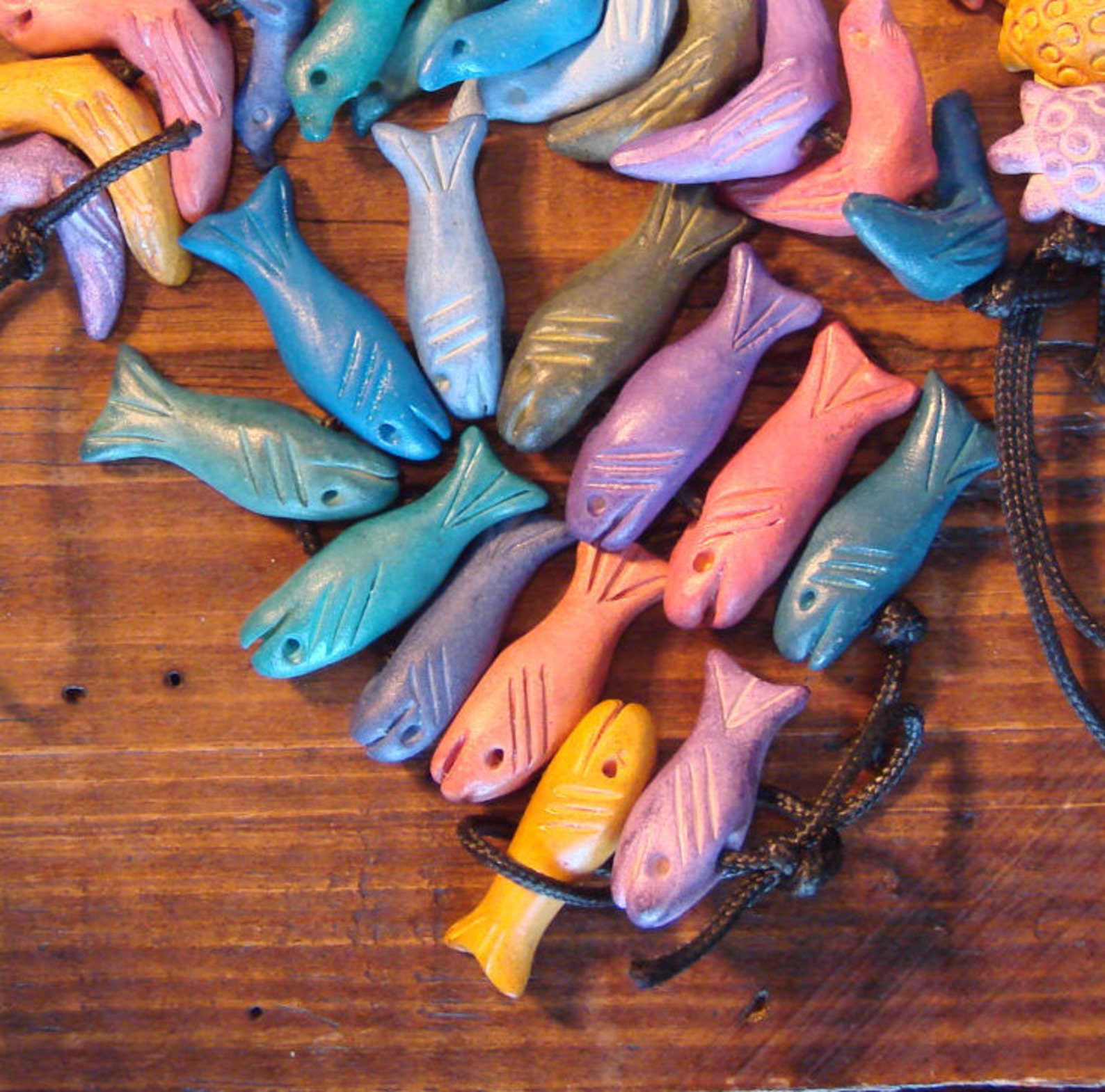12 Hand-made Ceramic Fish Beads. - Etsy