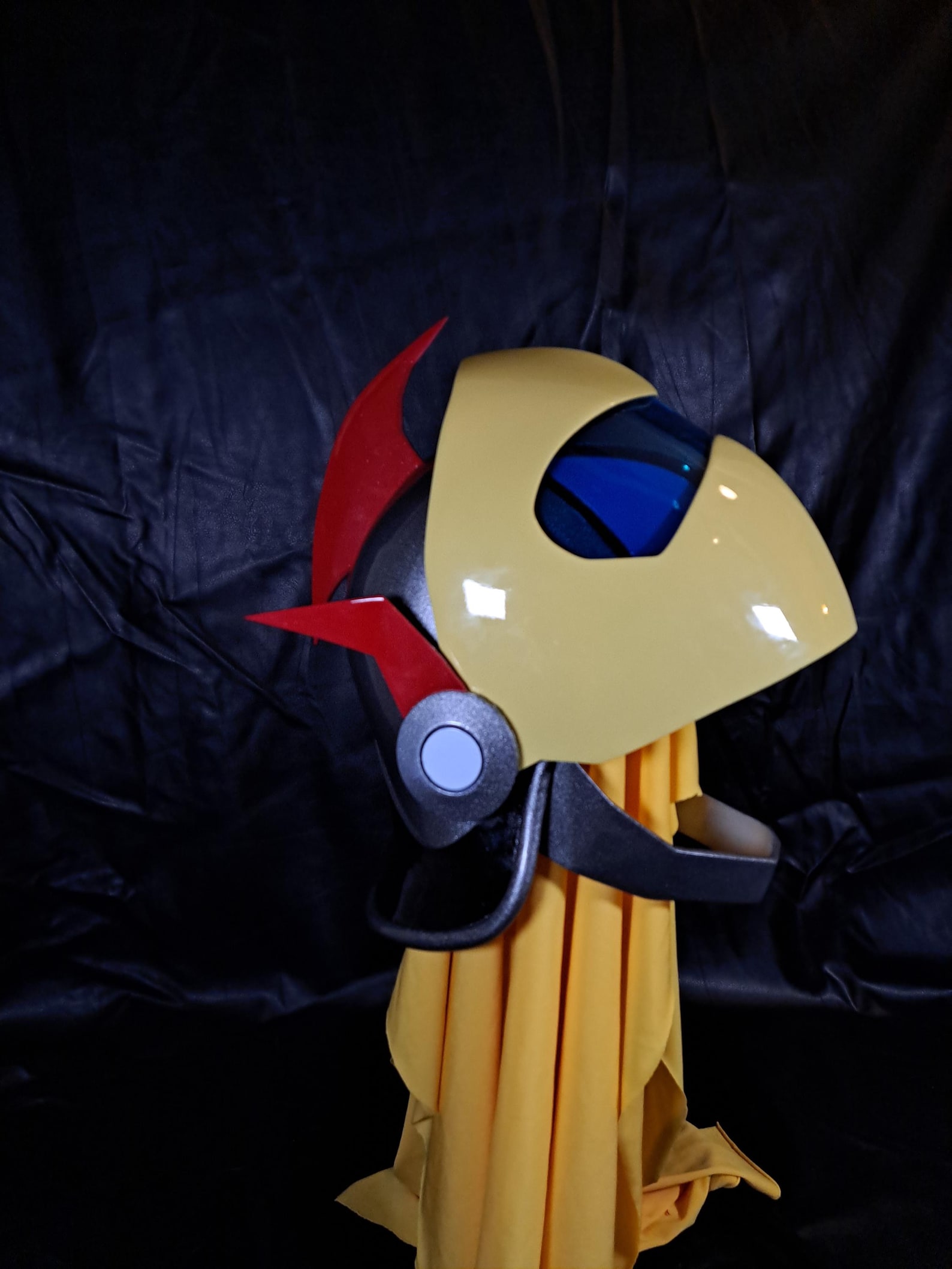 Duke Fleed Grendizer Helmet Prop Cosplay Inspired (RESIN CAST HELMET ...