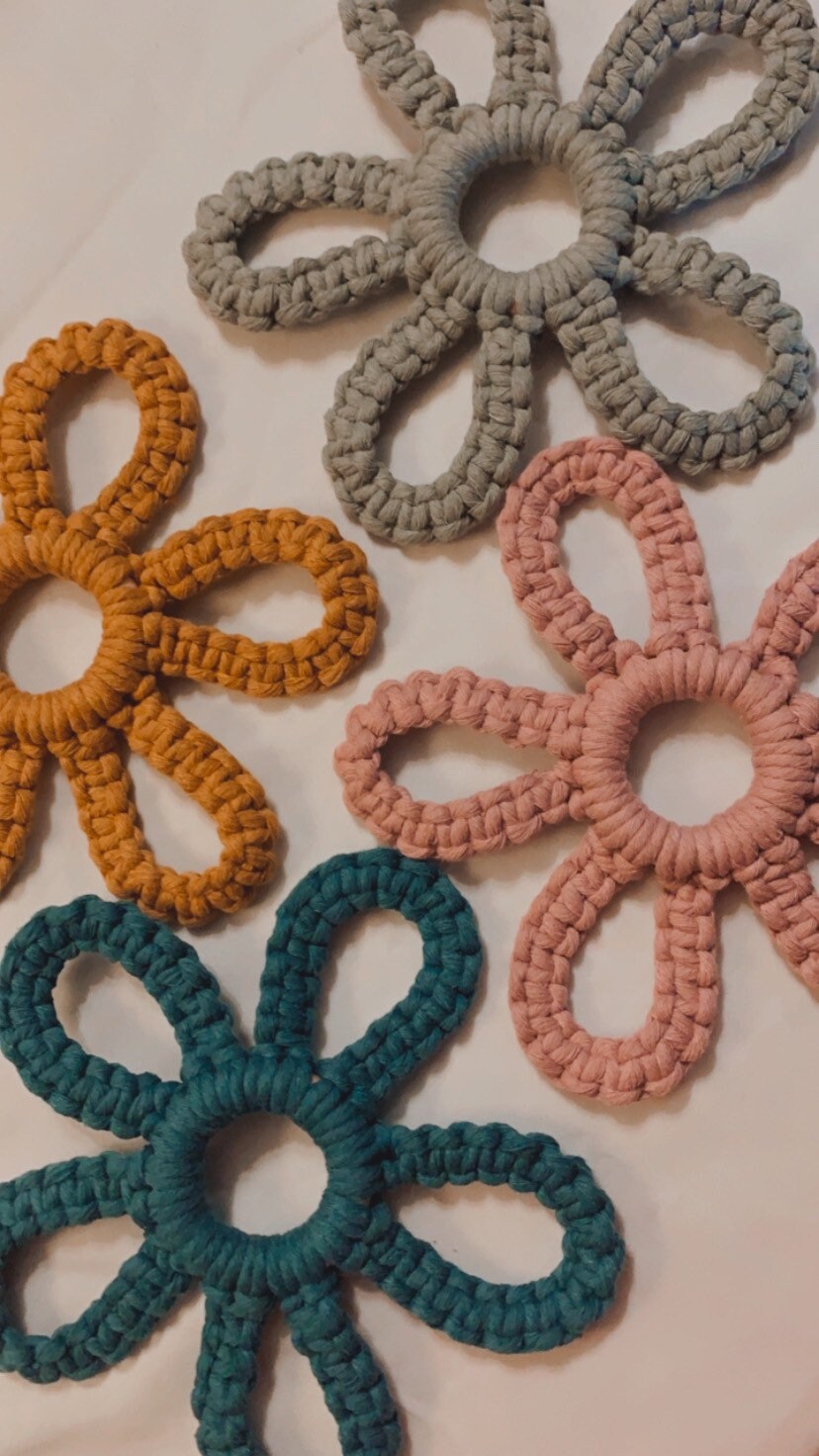 Macrame Flower - Etsy