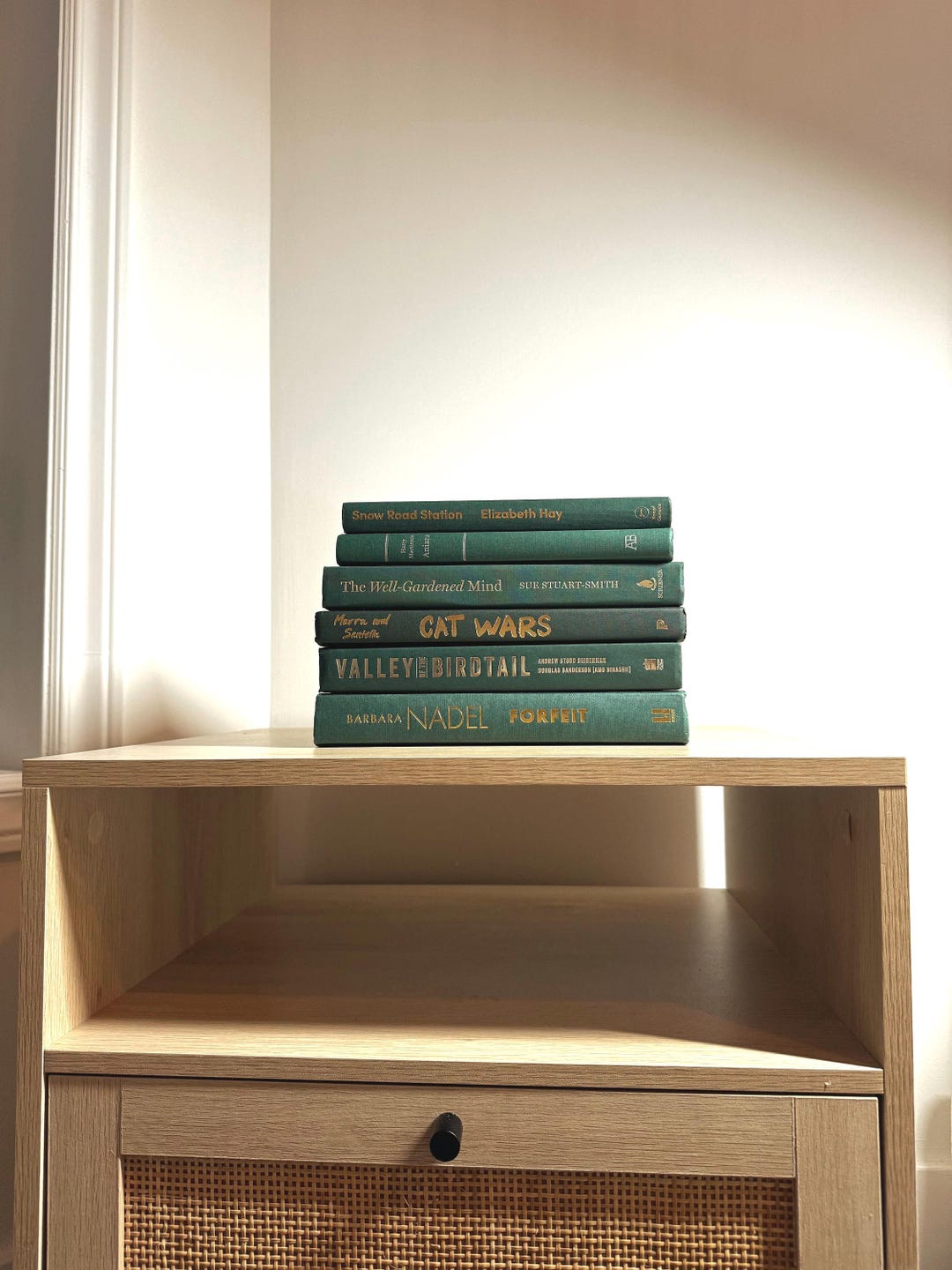 Green Book Stack, Modern Book Stack, Themed Book Stack, Decorative ...