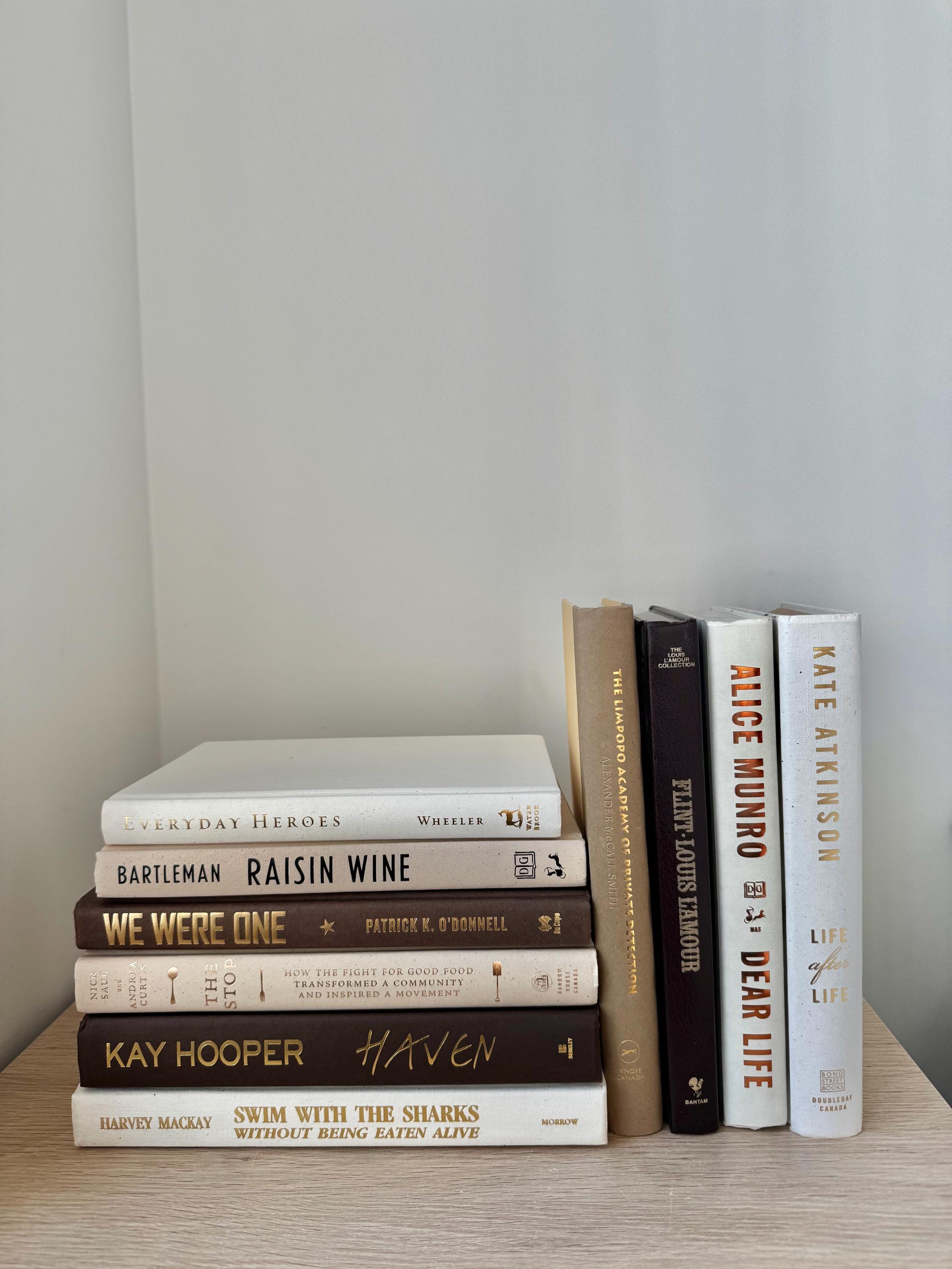 Neutral Color Book Stack: Decorative Books for Interior Styling - Etsy