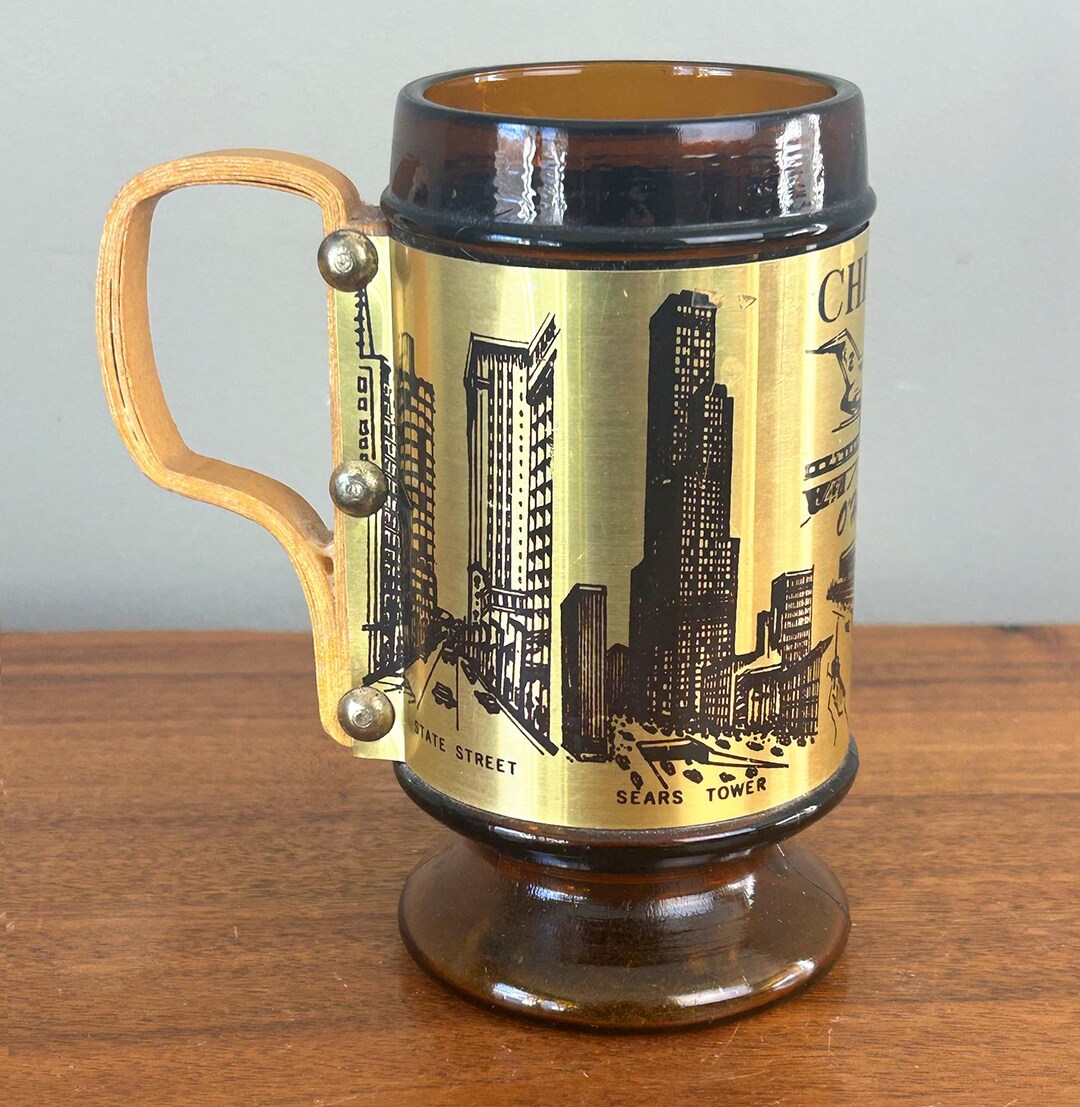 Vintage Amber Glass Siesta Ware Souvenir Pedestal Mug Chicago Illinois ...
