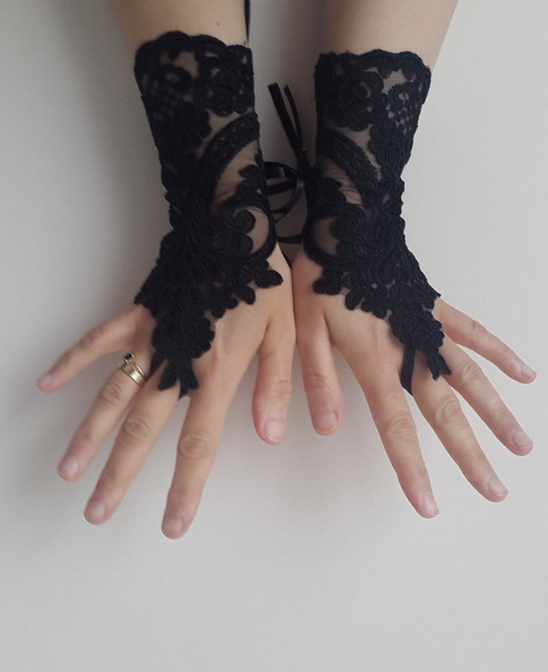 Gothic Black, Lace Wedding Gloves, Costume Gloves,halloween Gloves, - Etsy