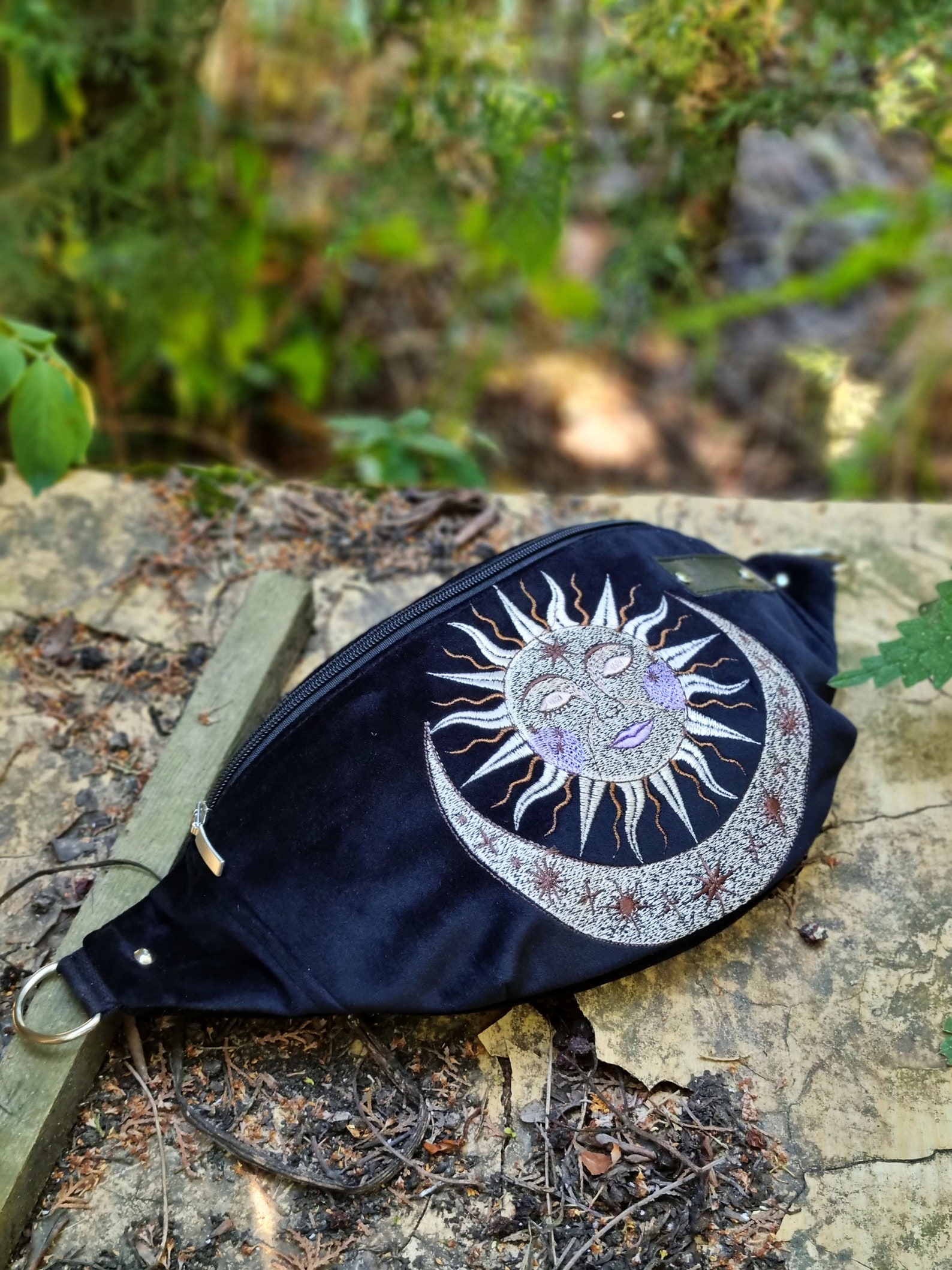 Black Sun Moon Hip Bag, Embroidered Solar Fanny Pack, Sun With Face ...