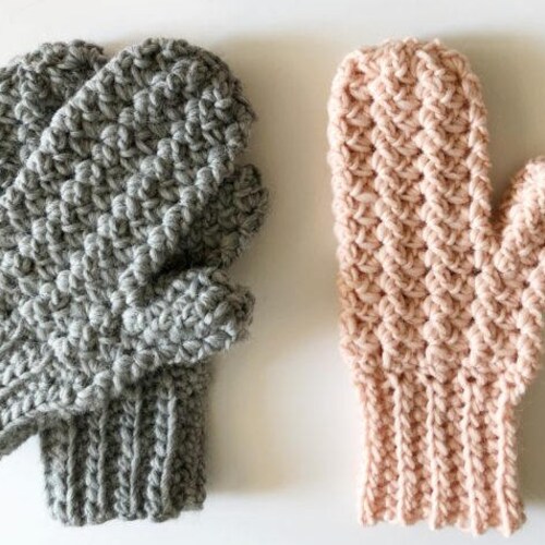 Crochet Pattern / Easy Crochet Mittens / Chunky Mittens / Fast | Etsy