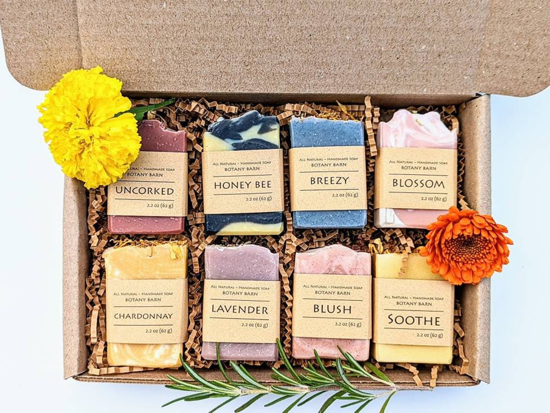 Luxury Floral Soaps Gift Set of 8 Small Soaps With Organic Lavender ...
