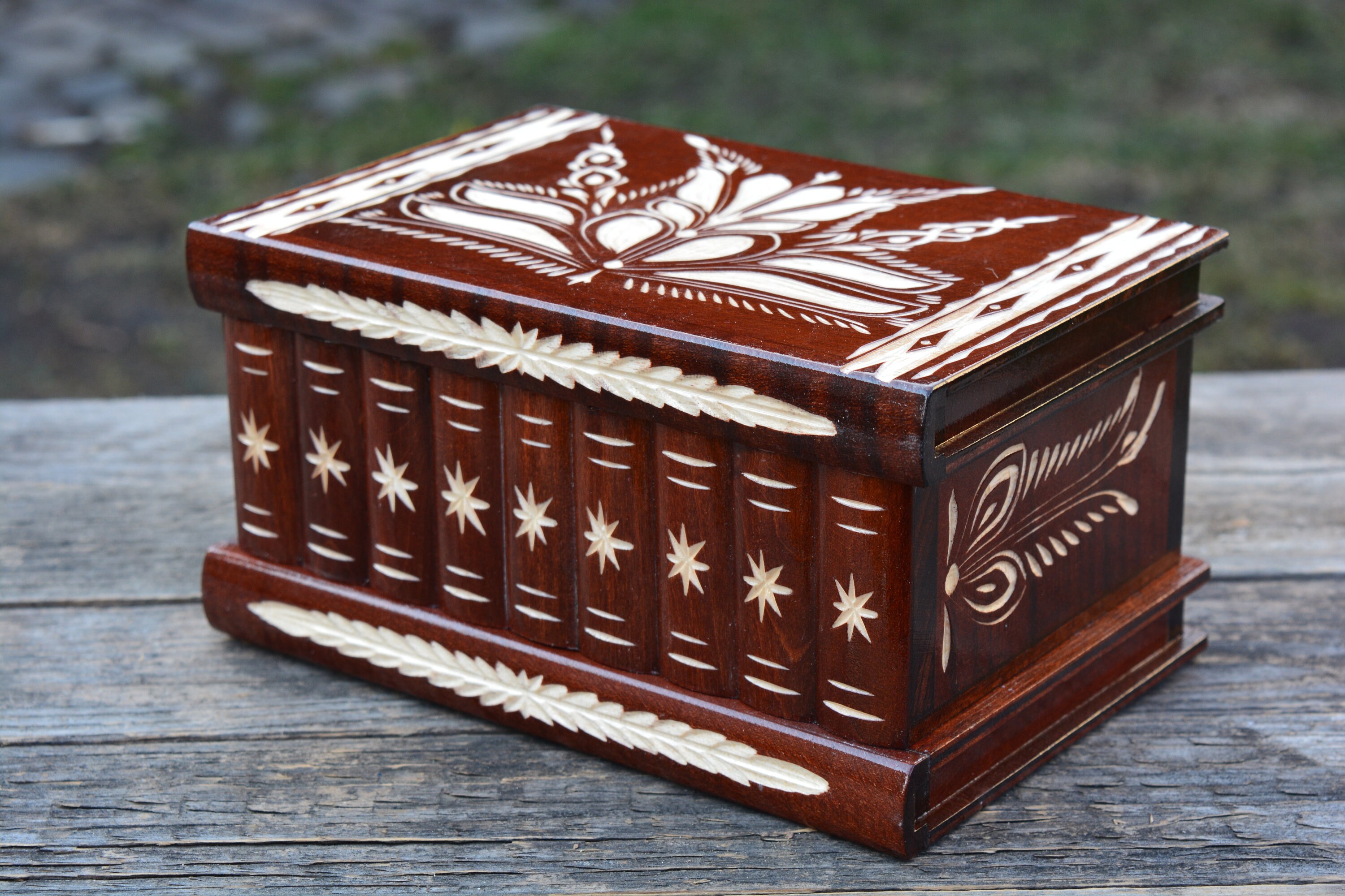 LARGE Wooden KEEPSAKE Treasure Box Puzzle Secret Compartment - Etsy