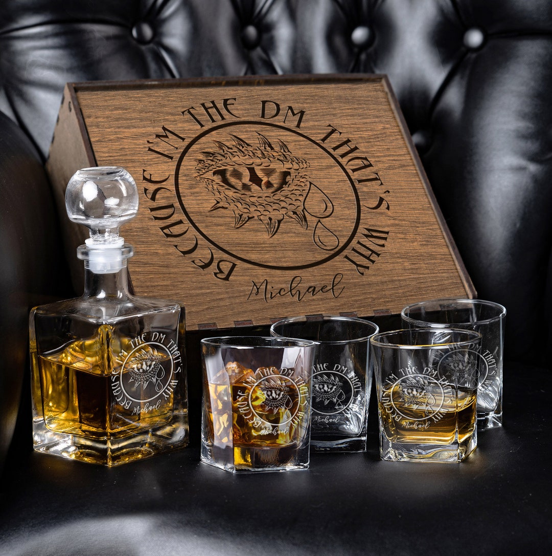 Whiskey Connoisseur's Set - Engraved Glass + Decanter in Wooden Box ...