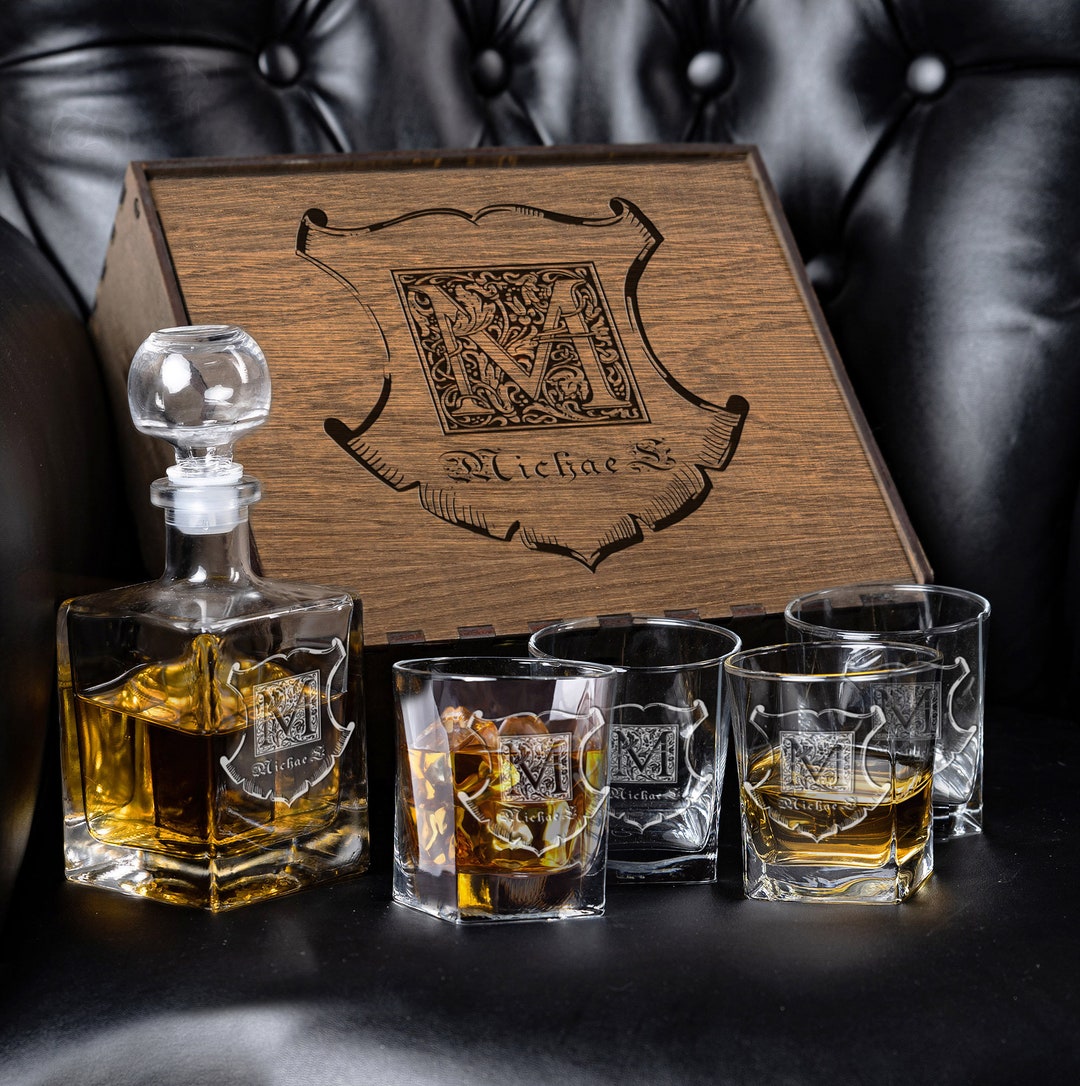 Coat of Arms Bourbon Set - Whiskey Decanter Set in Personalized Wooden ...
