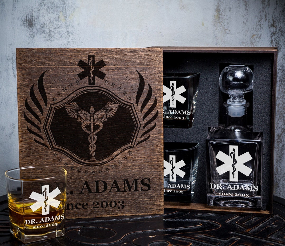 Gift for a Doctor - 189/1 - Whiskey Decanter Set - Gift for Graduation ...