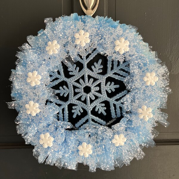 Snowflake Wreath - Etsy