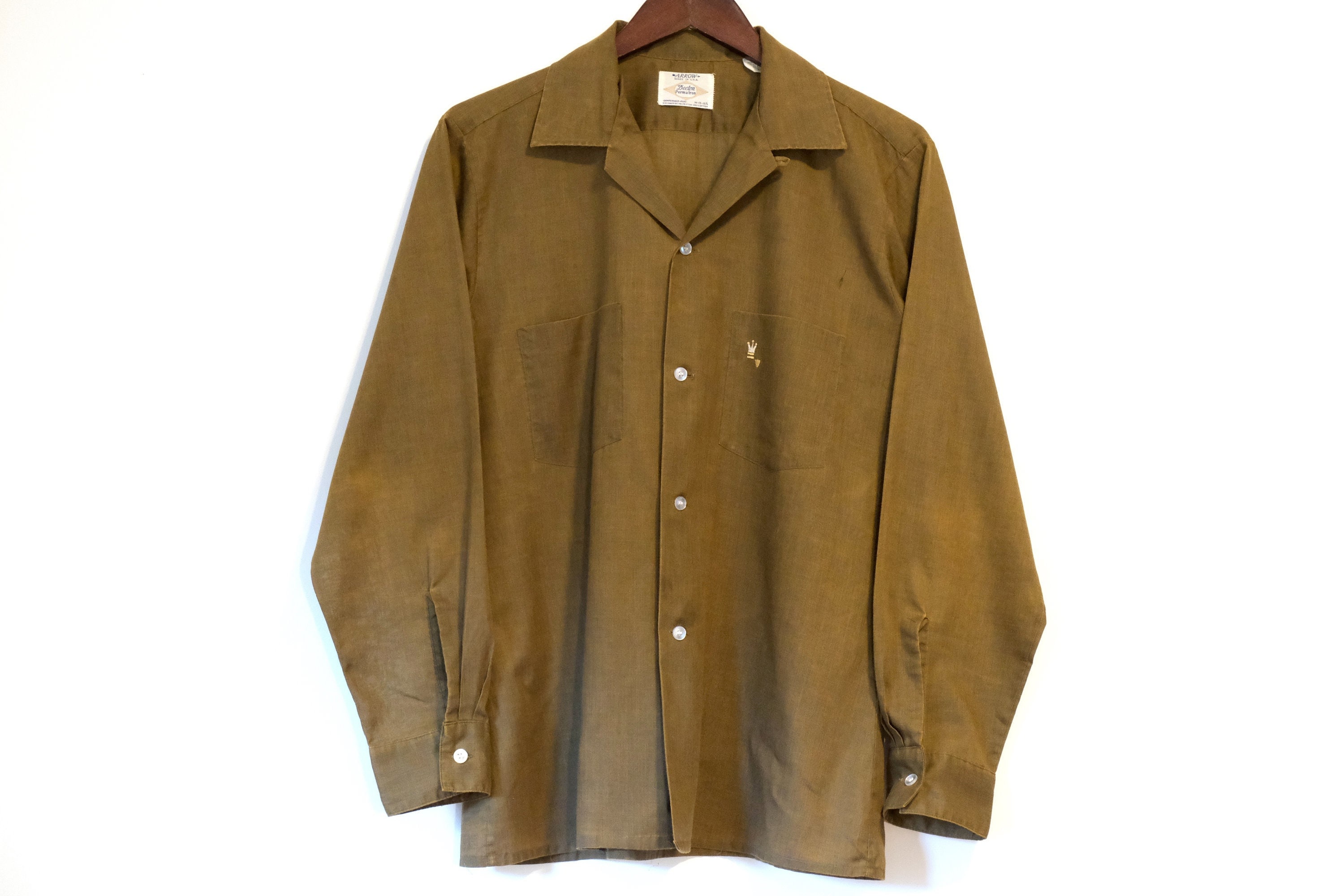 Vintage 1960s ARROW Gold Sharkskin Sportshirt VLV Crown Embroidery M 15-15.5 Long-sleeve Loop ...