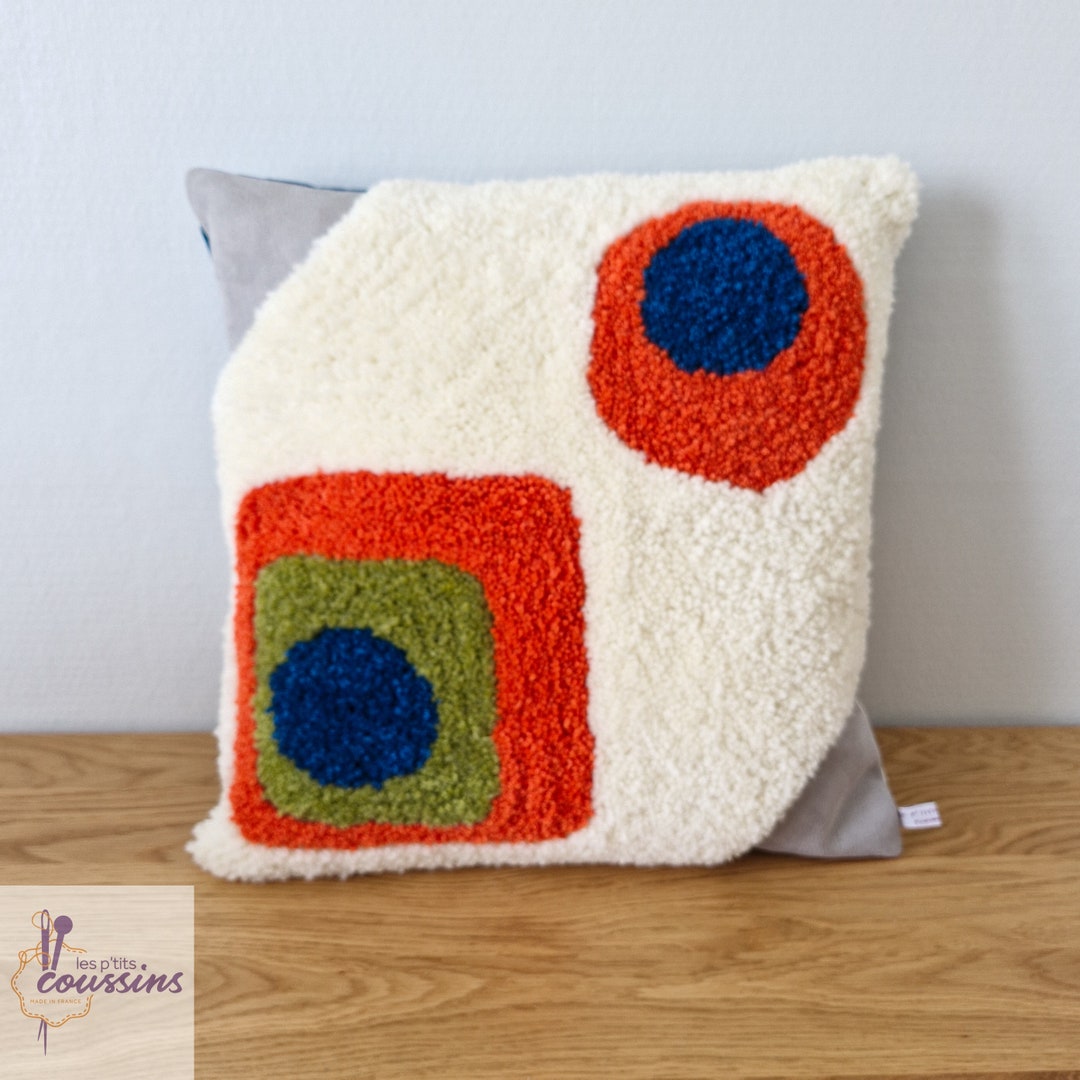 Cushion Cover With Geometric Patterns Inspired by the Seventies, Orange ...