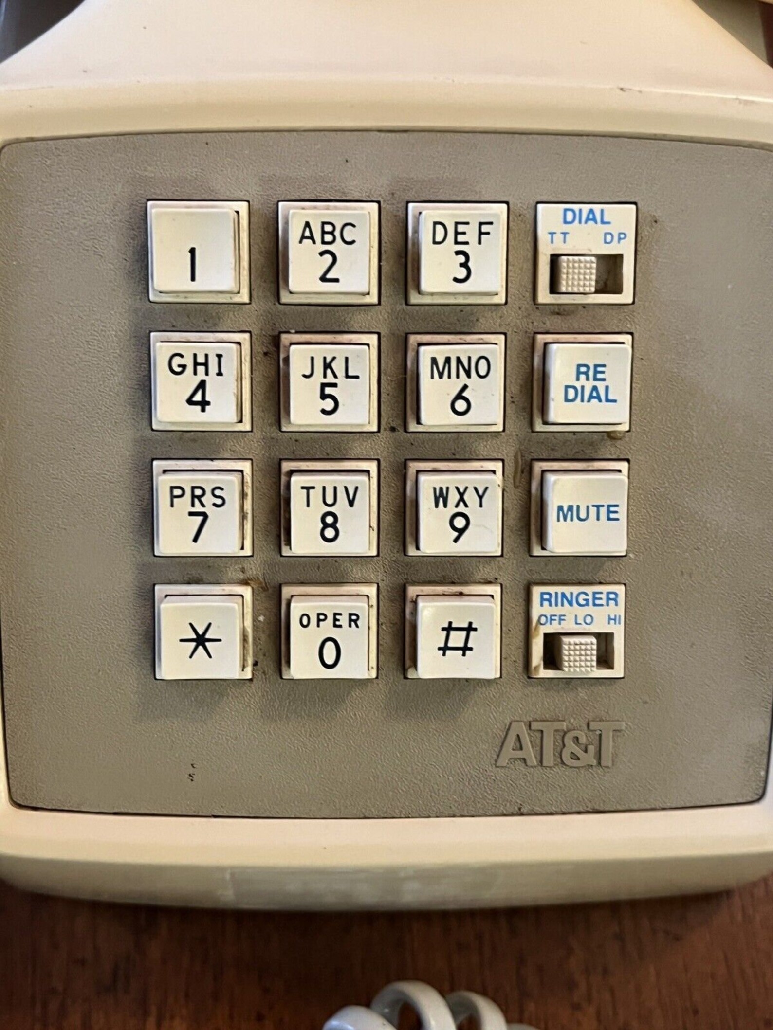 Vintage AT&T Push Button Beige Desk Phone CS2500DMGF - Etsy