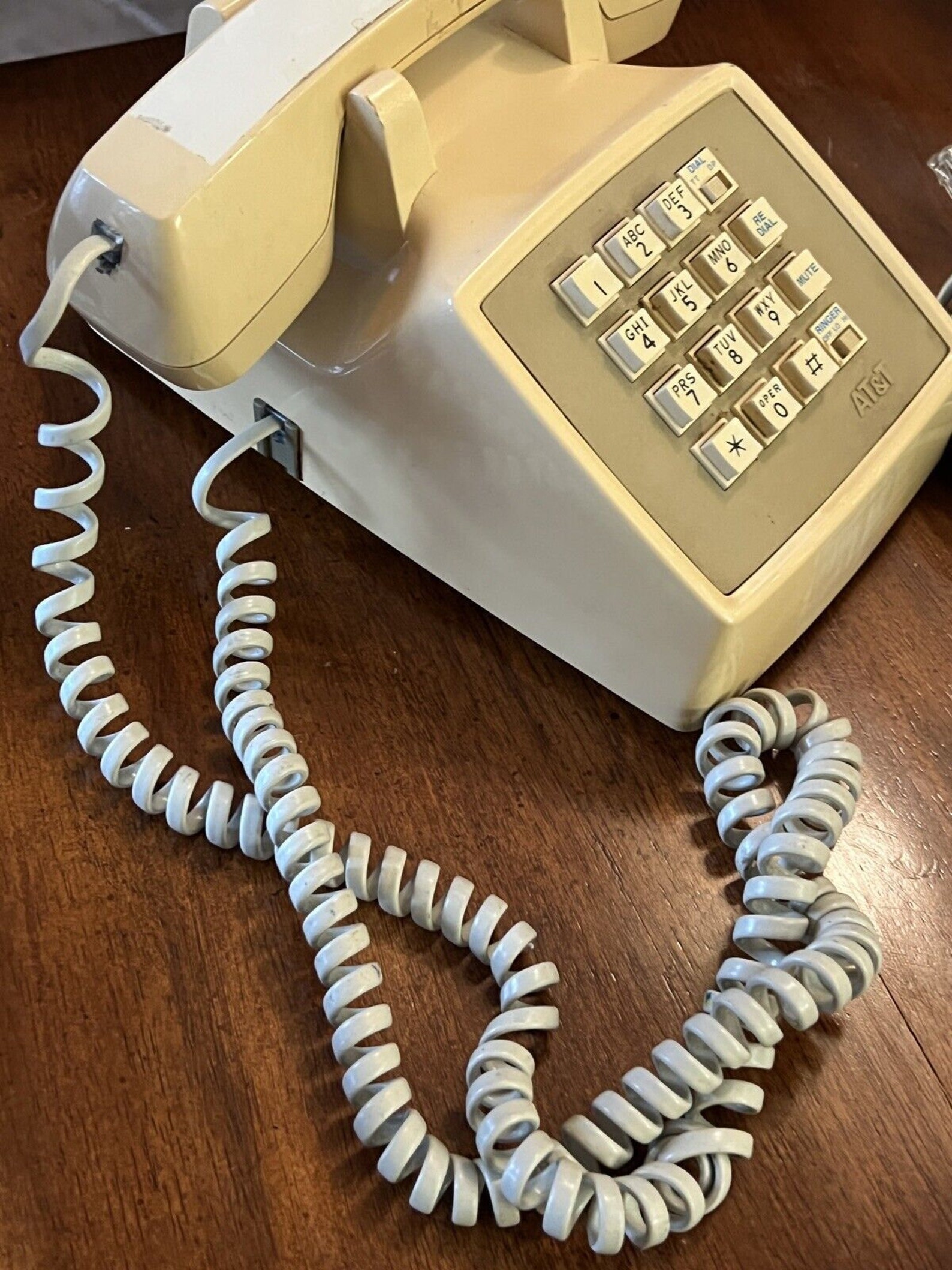 Vintage AT&T Push Button Beige Desk Phone CS2500DMGF - Etsy