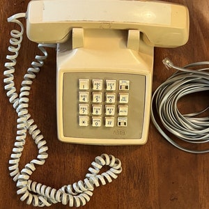 Vintage AT&T Push Button Beige Desk Phone CS2500DMGF - Etsy