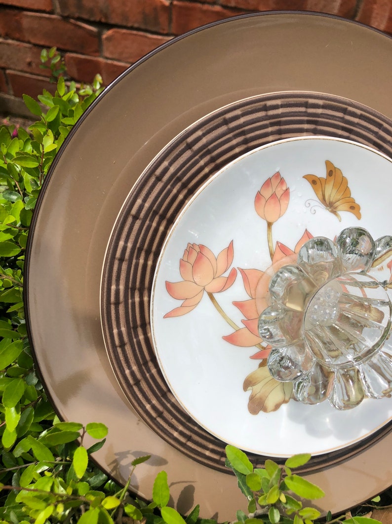 Repurposed Glass Plate Flower Glass Garden Art Plate Flower Sun Catcher ...