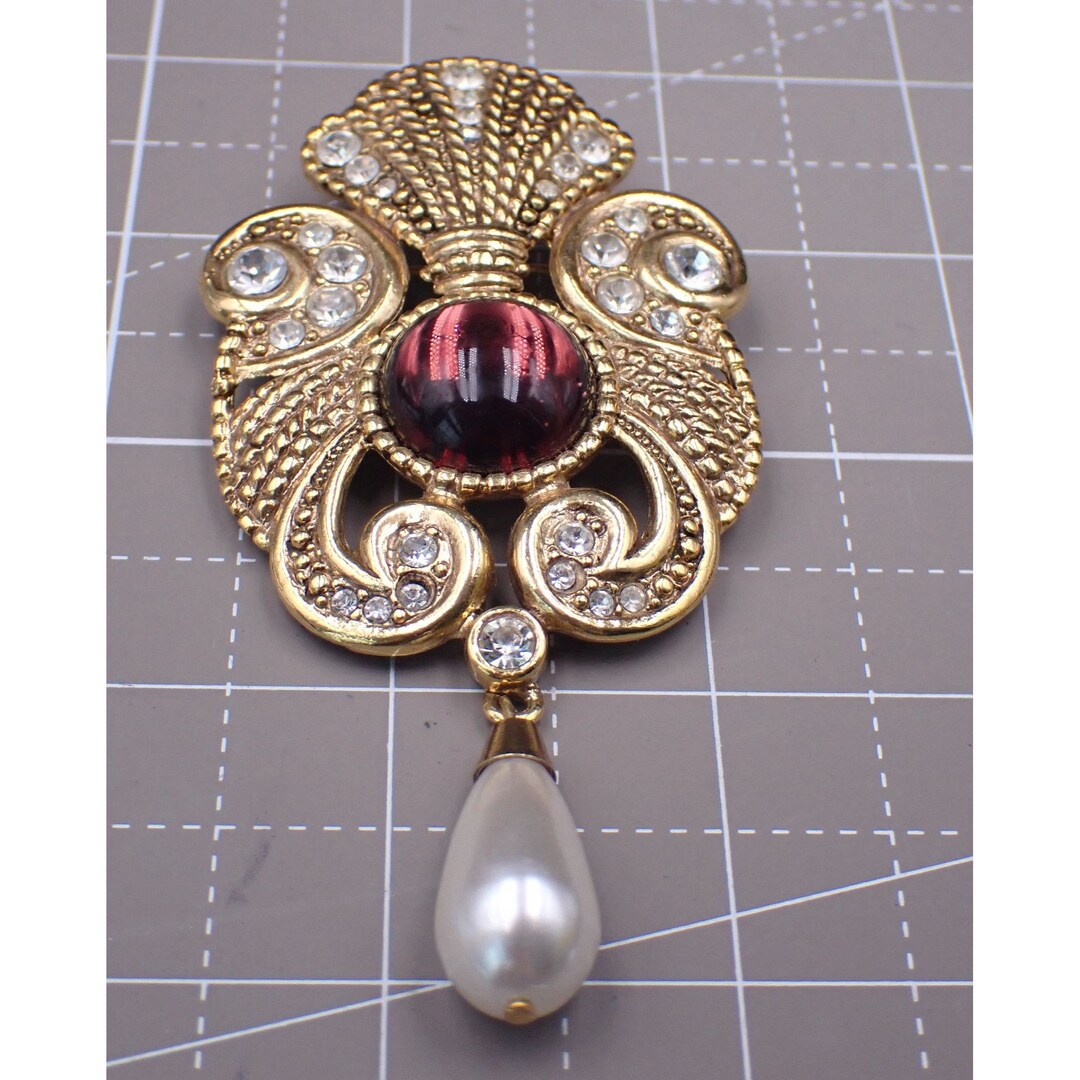 Jeff Lieb Pear Drop Brooch With Large Faux Cabochon Purple Stone - Etsy