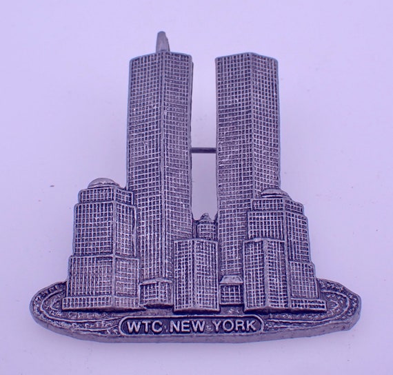 Vintage Silver Tone World Trade Center Brooch - Gem