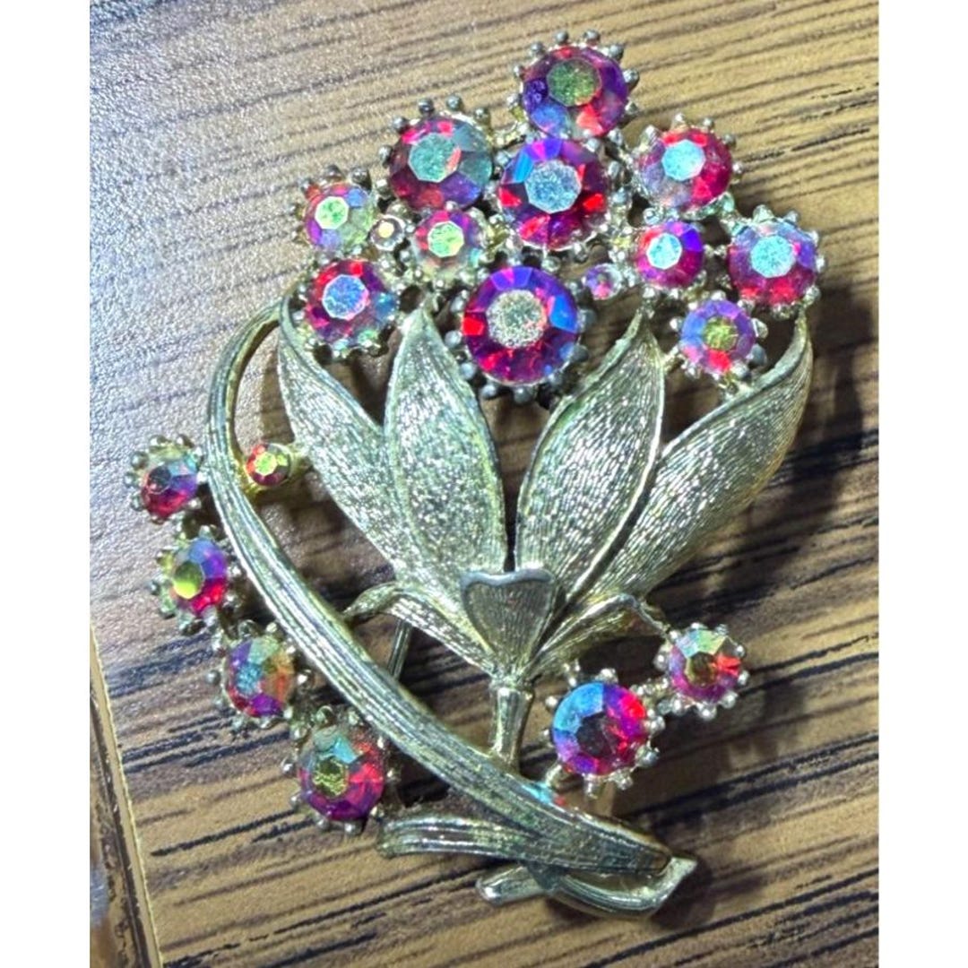 Vintage CORO Brooch Sunflower Gold Tone Red Aurora Borealis Rhinestones ...