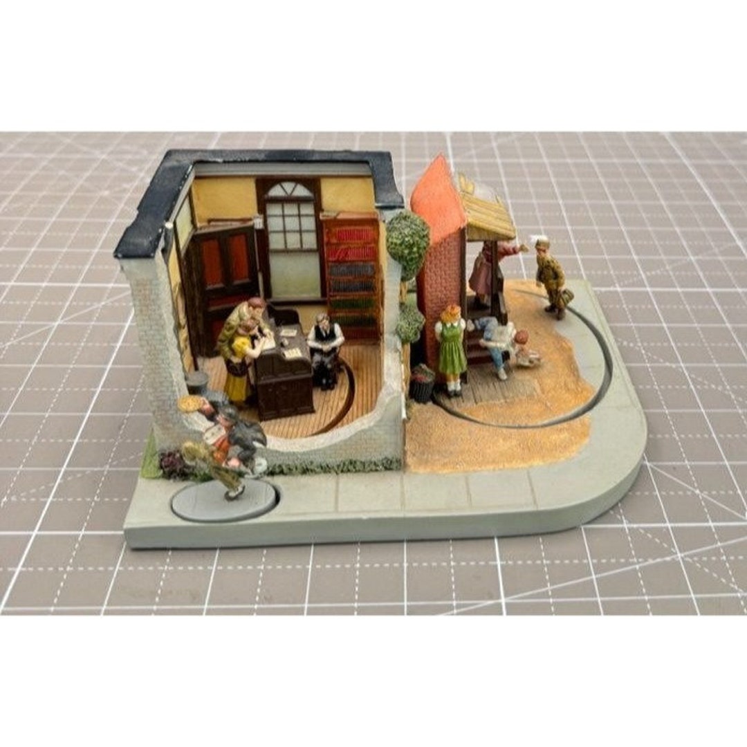 Goebel Miniatures Central Main Street Portrait of America Figure - Etsy