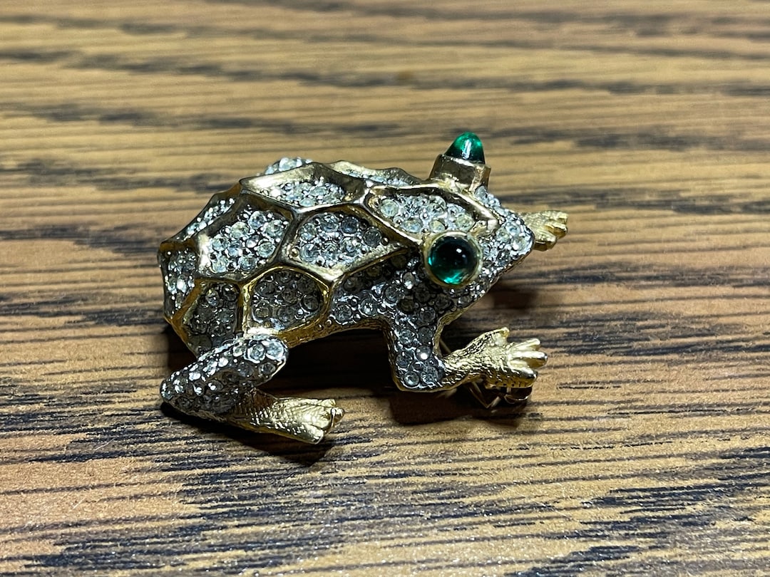 Kenneth J Lane Gold Tone Frog Brooch With Green Eyes and Clear ...