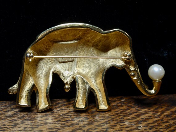 Monet Enamel Elephant Brooch - Gem