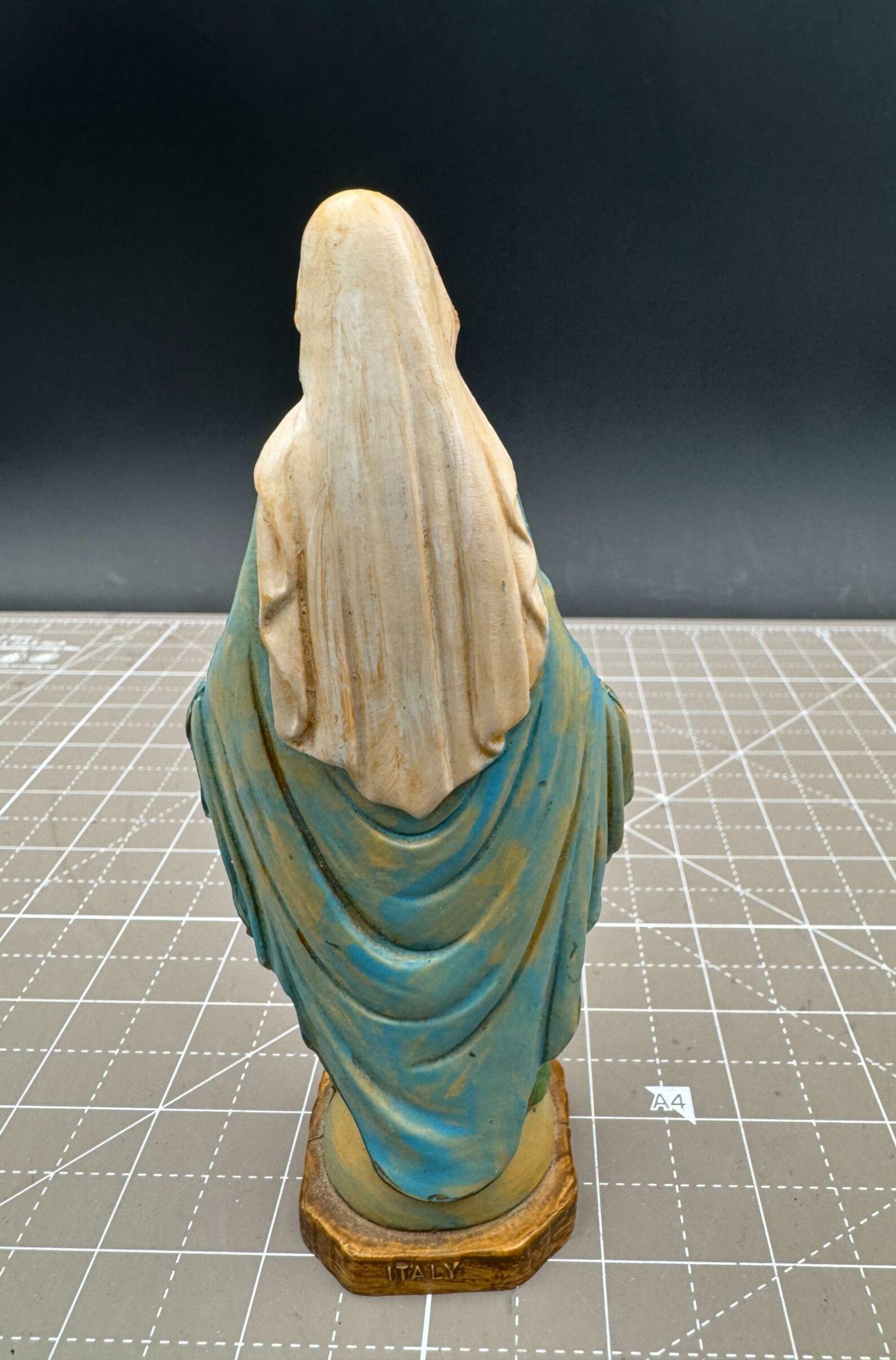 Miraculous Virgin Mary Resin Figure Resin 6" Made in Italy - Etsy