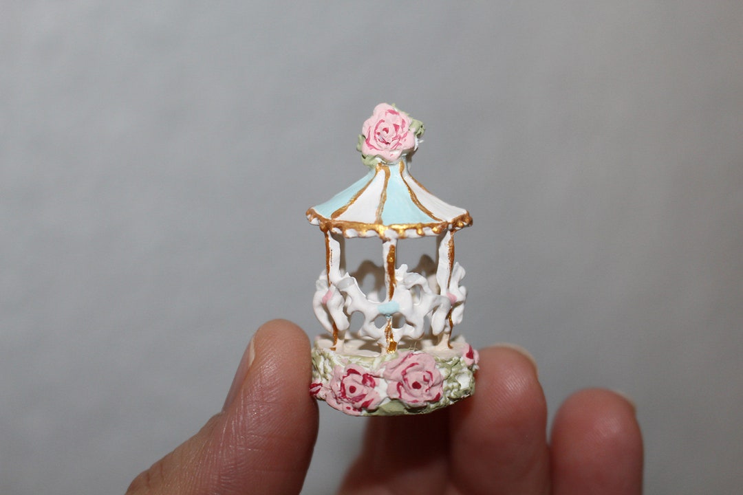 Miniature Carousel With Roses, Victorian, Hand-painted, Shabby Chic, 1: ...