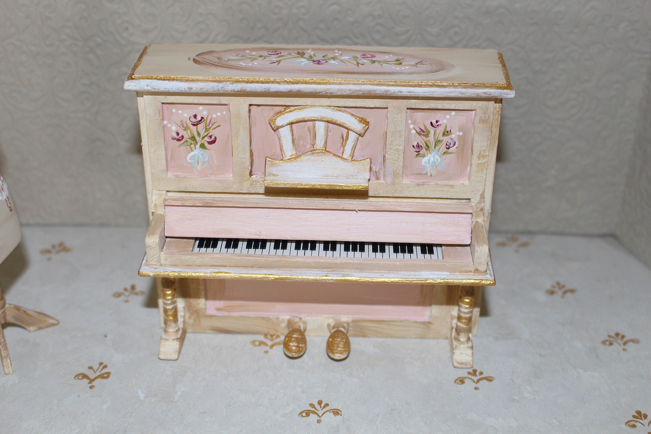 Miniature Piano, Musical Instrument, 1/12 Scale Dollhouse, HAND PAINTED ...