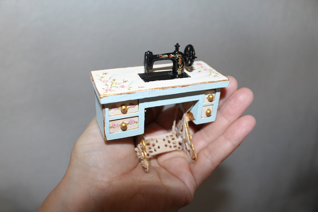 Dollhouse Furniture, Miniature Sewing Machine , Treadle Sewing Machine ...