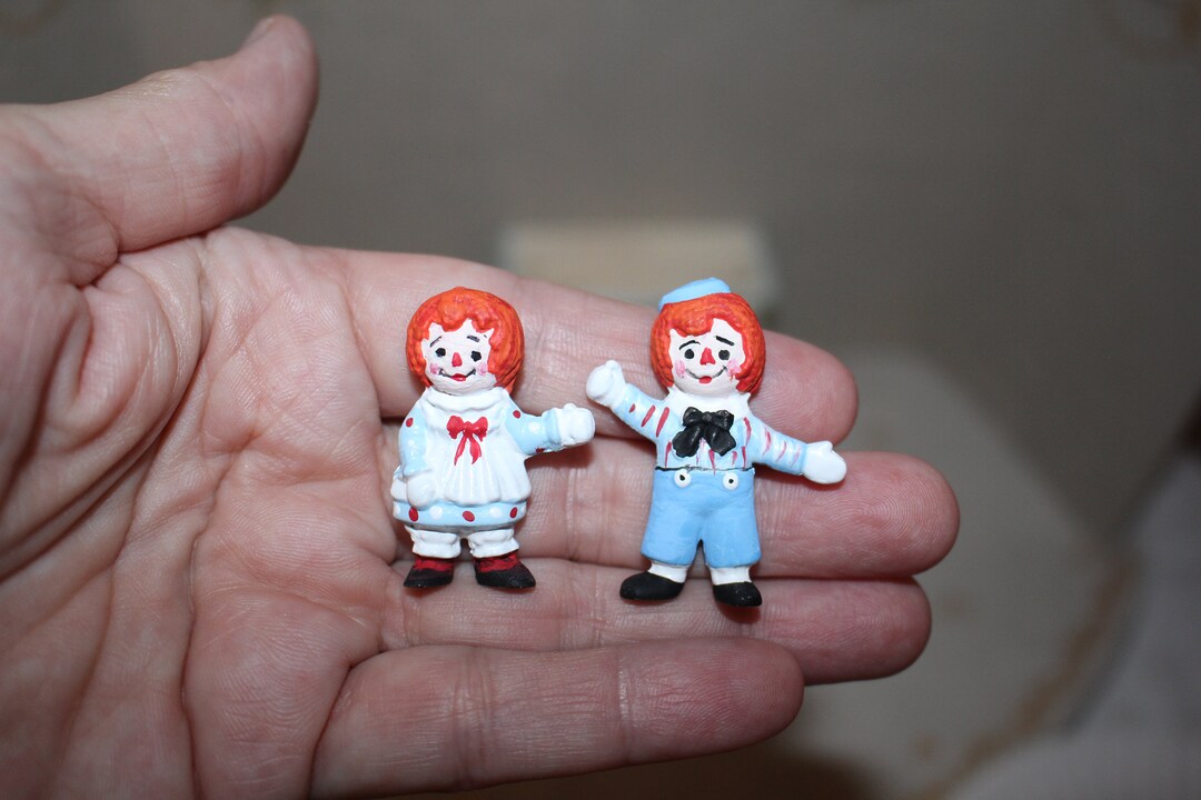 Miniature Statues Micro / TINY Raggedy Ann & Raggedy Andy , Hand ...
