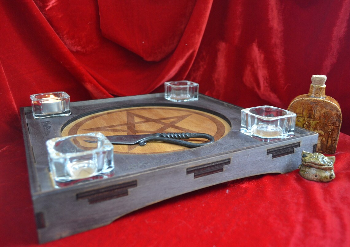 Pentagram wiccan Altar table. Wooden Portable altar. Pentacle | Etsy