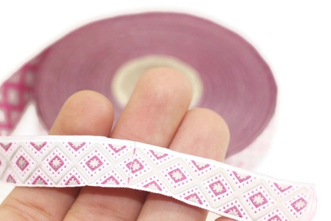 15 Mm Pink&beige Triangle Motive Jacquard Ribbon, (0.59 Inches ...