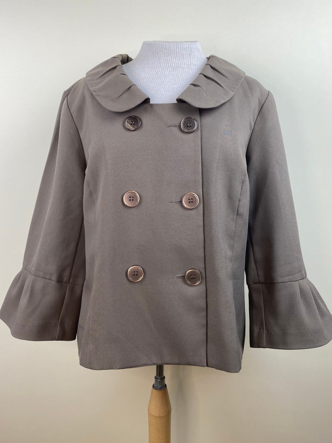Vintage Mod Double-breasted Brown Neutral Blazer-like Peter Pan Collar ...