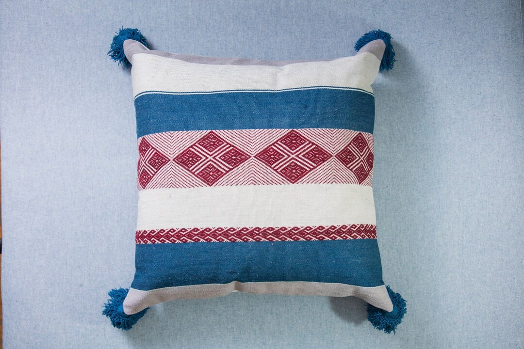 SAWNA L, Handmade Peruvian Wool Pillow Cover: Artisan Woven Cushion ...