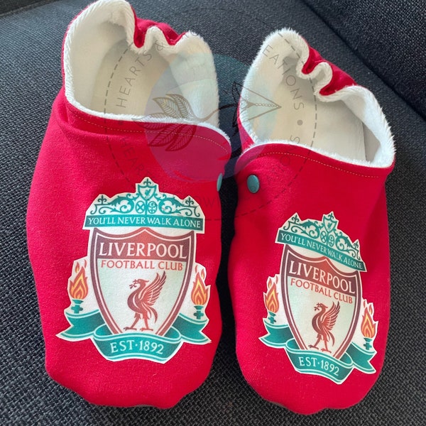 Slippers - Etsy Canada