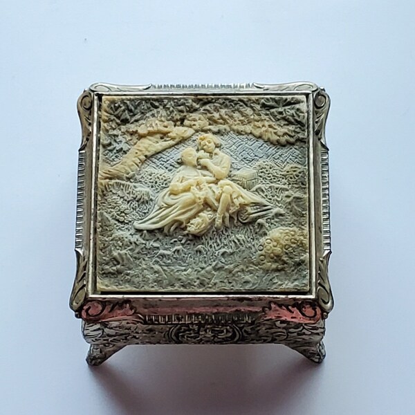 cheml's favorite items - Etsy