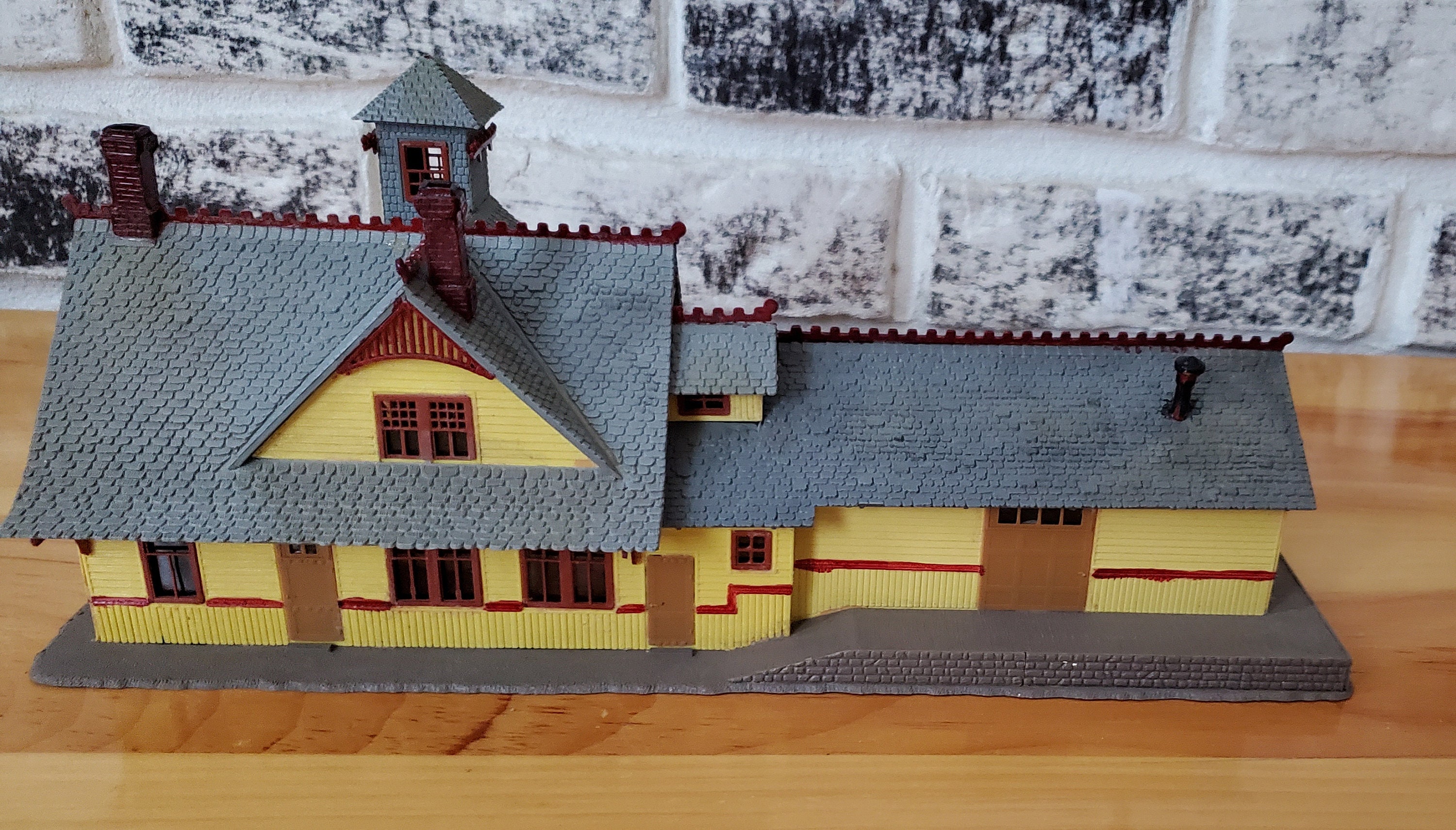 Vintage POLA HO Scale Train Station / Depot, W German - Etsy