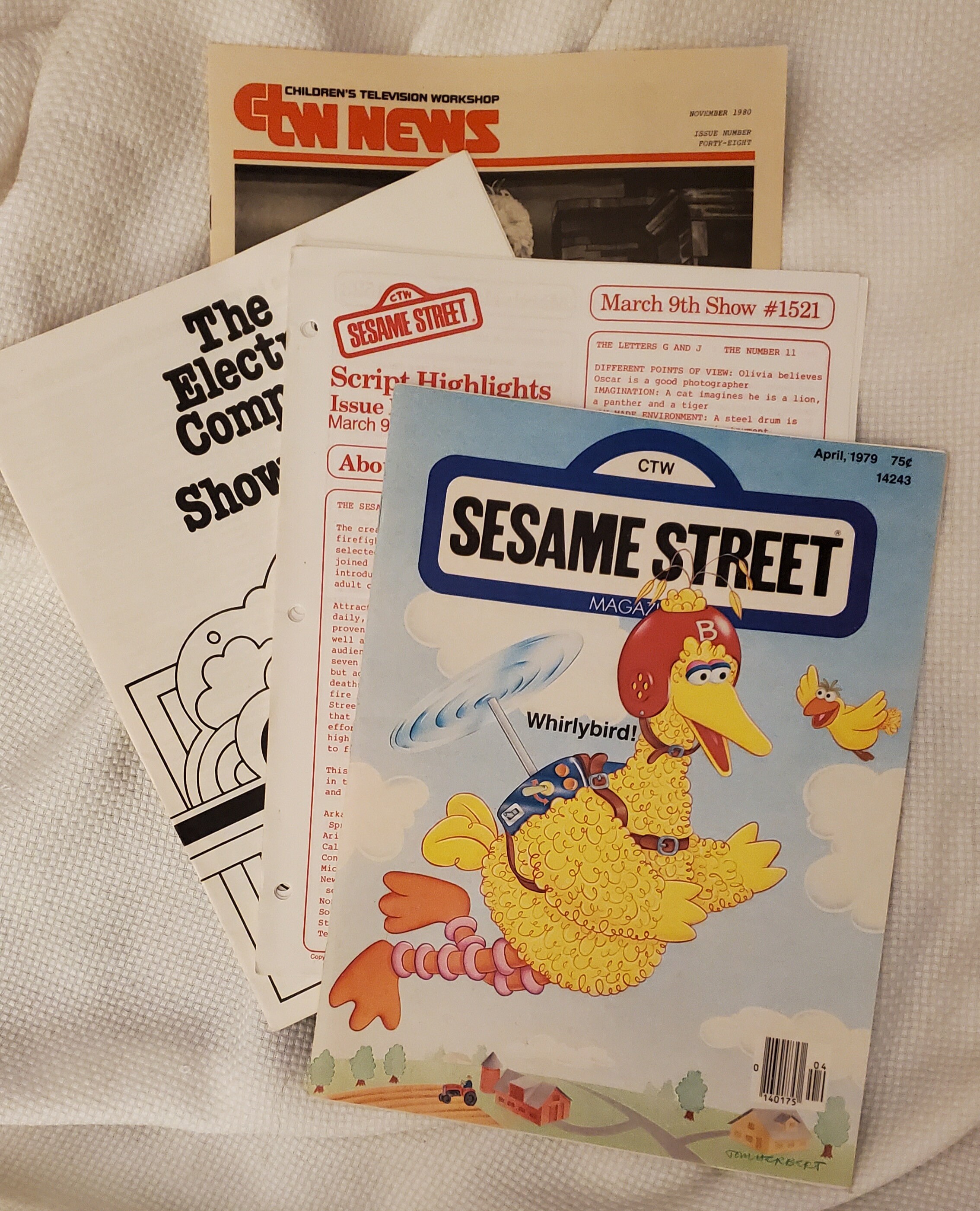 Lot of Vintage Classic CTW Sesame Steeet and Electric Company Printed ...