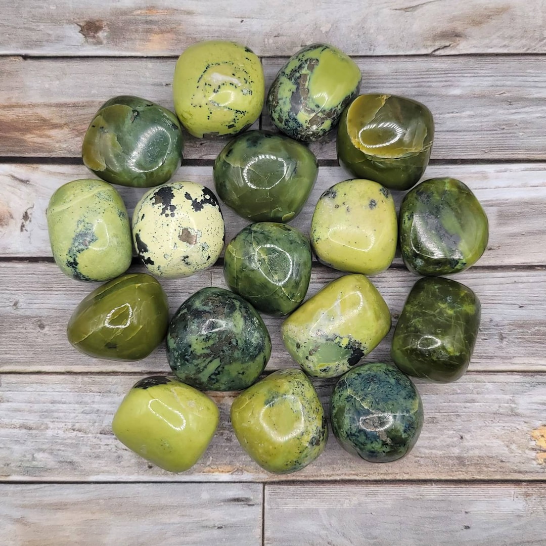 Large Green Serpentine Tumbled Stone, Tumbled Serpentine Crystal ...