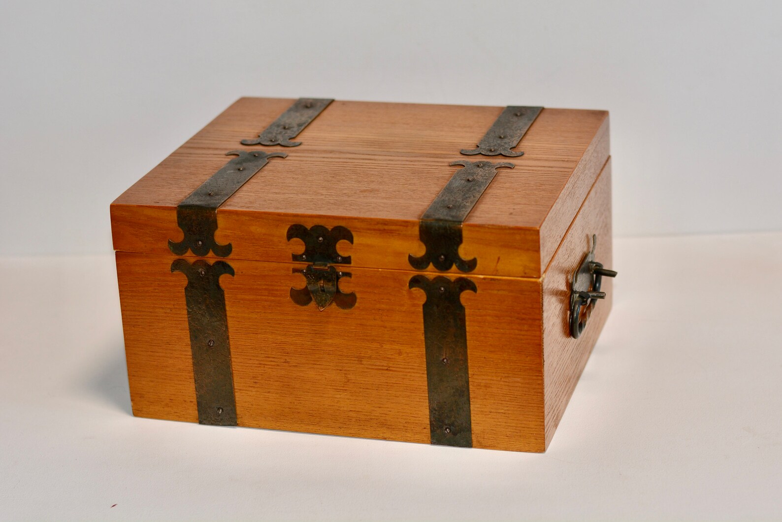 Vintage Folding Sewing Box, Storage for Sewing Supplies, Large Wooden ...