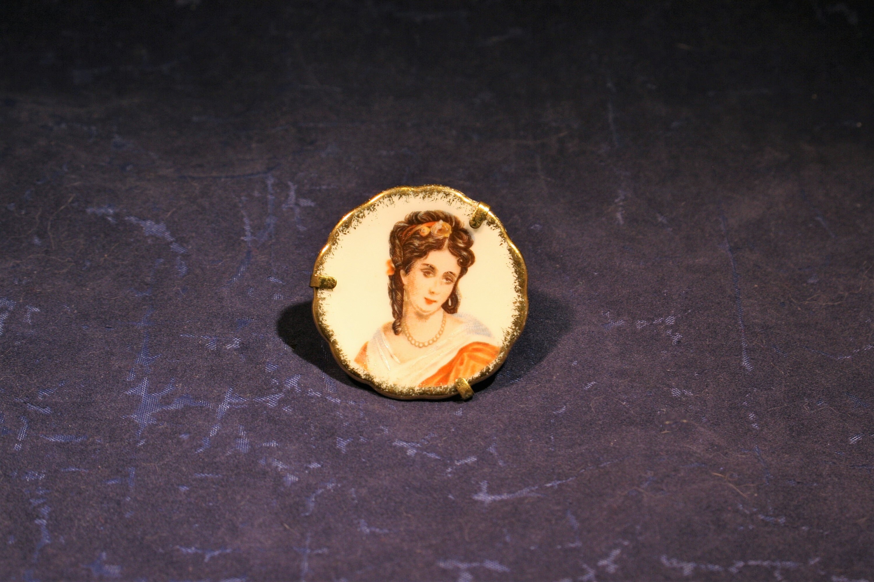 Hand Painted Lady Limoges Brooch - Etsy