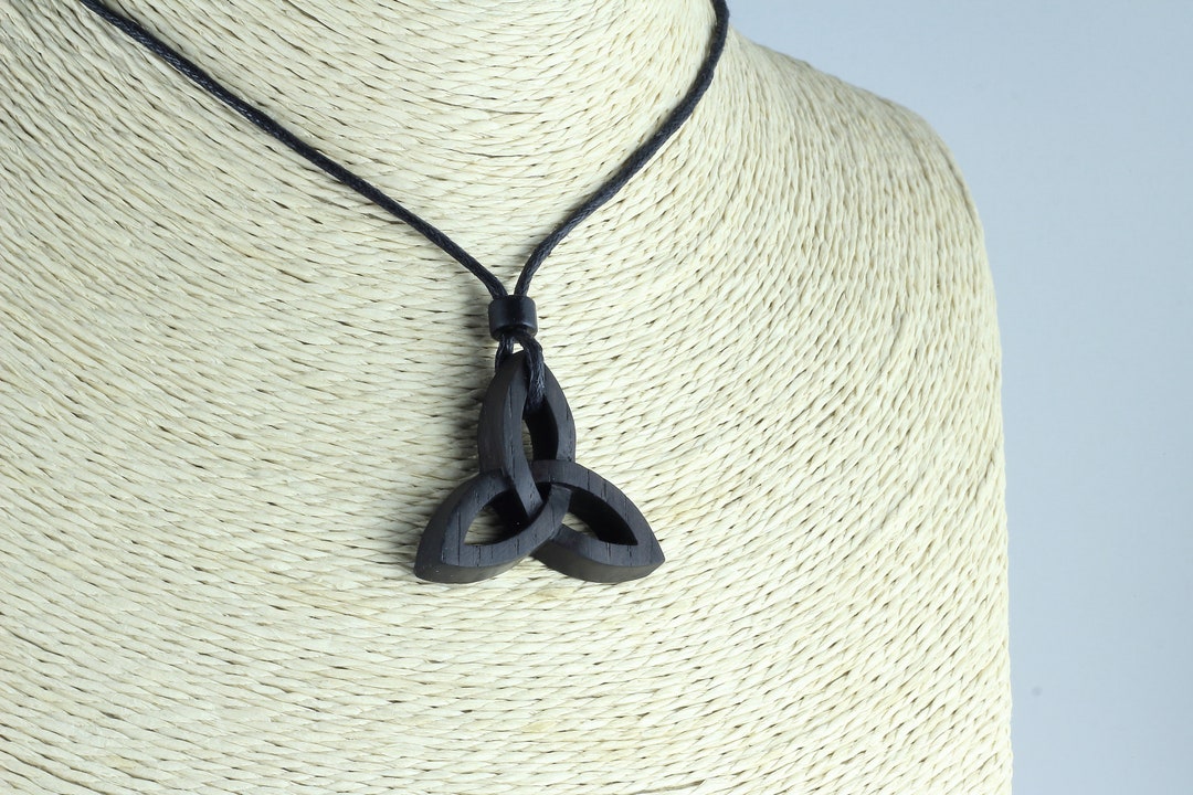 Bog Oak Celtic Trinity Knot Pendant Celtic Carved Jewellery - Etsy